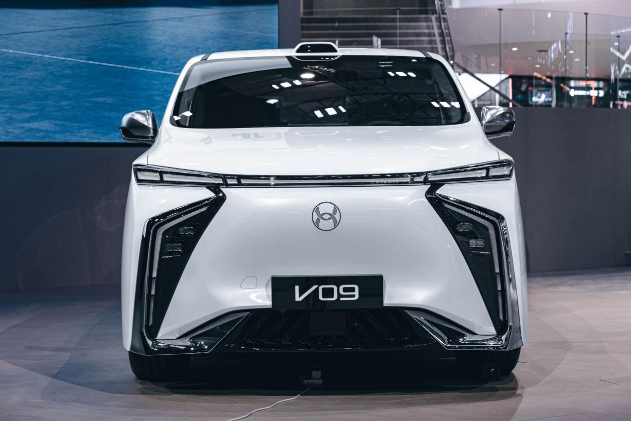 超低能耗无惧“续航焦虑”，合创V09杀手锏不只800V超快充！——上海热线